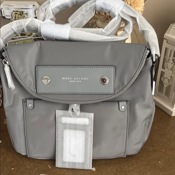 Marc Jacobs | Bags | Marc Jacobs Gray Bag With Structured Design | Poshmark